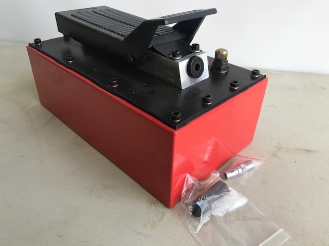 Air / hydraulic Foot pump, Shop press, Porta power foot pump 10000psi ...