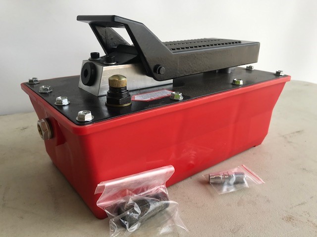 Air / hydraulic Foot pump, Shop press, Porta power foot pump 10000psi ...